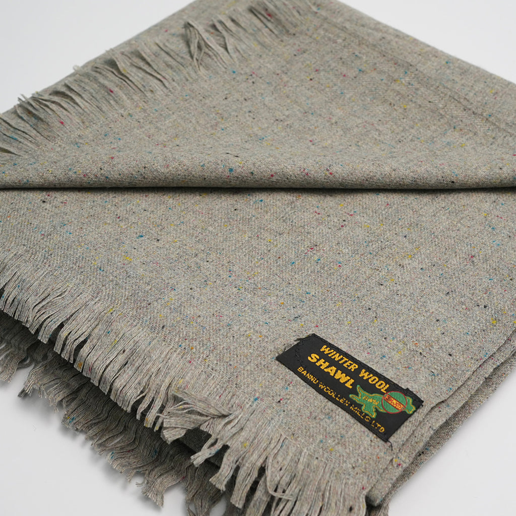 Light Grey Winter Wool Shawl – Bannu Woollen Mills Ltd.